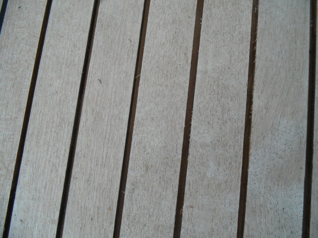 How To Re-seam Your Teak Deck - Teak Marine USA